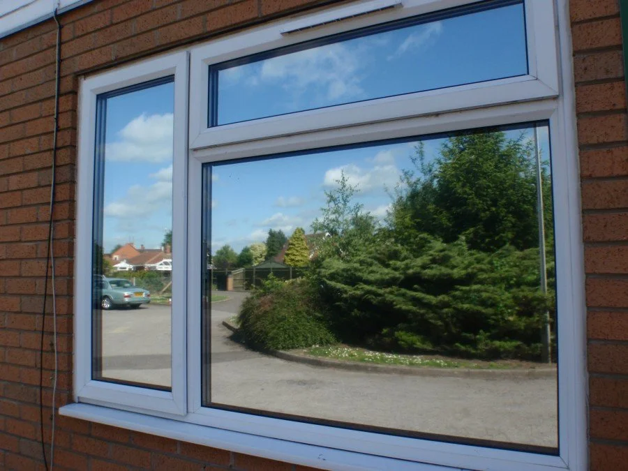 ONE WAY PRIVACY MIRROR WINDOW FILM — ♔London Window Films