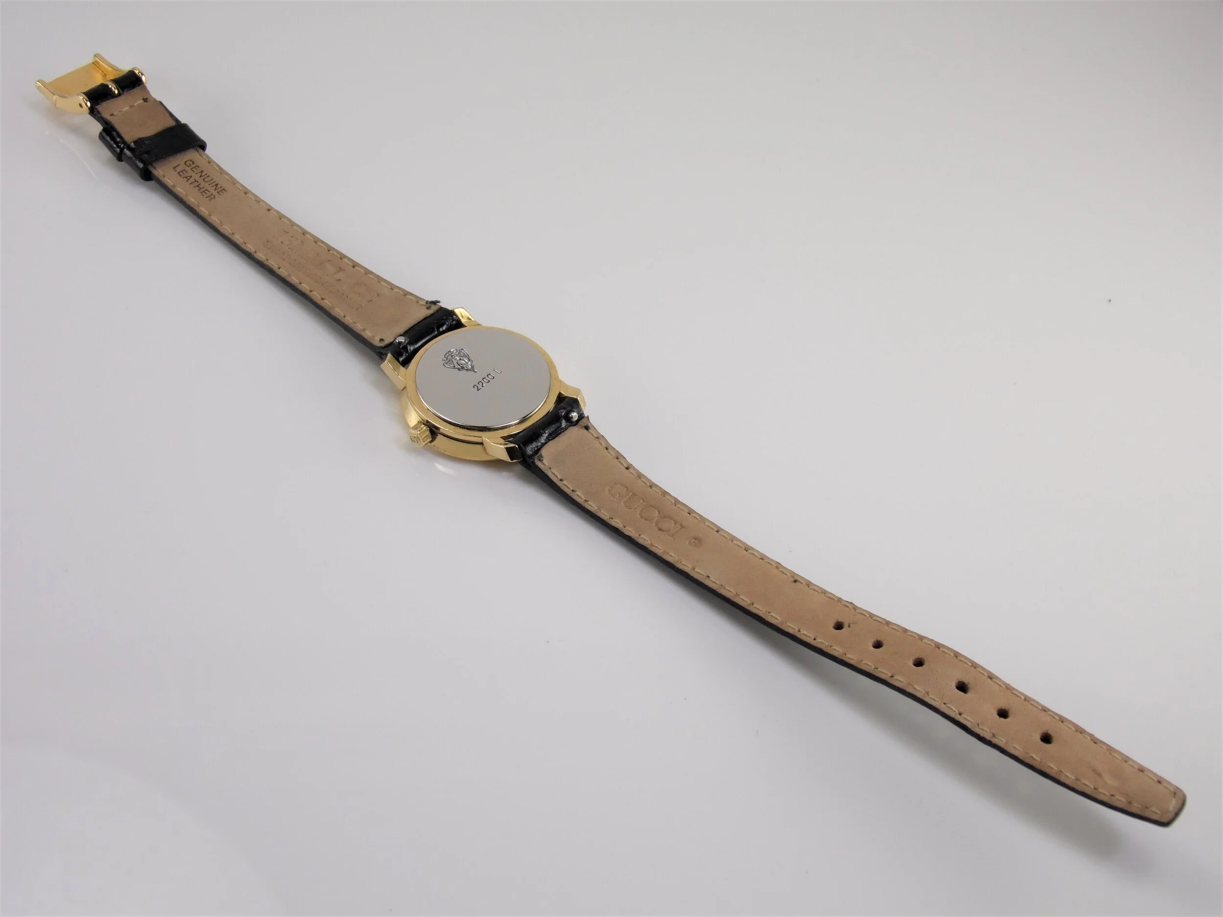 Rare Vintage Womens Ladies Black & Gold Authentic Gucci 2200L Luxury ...