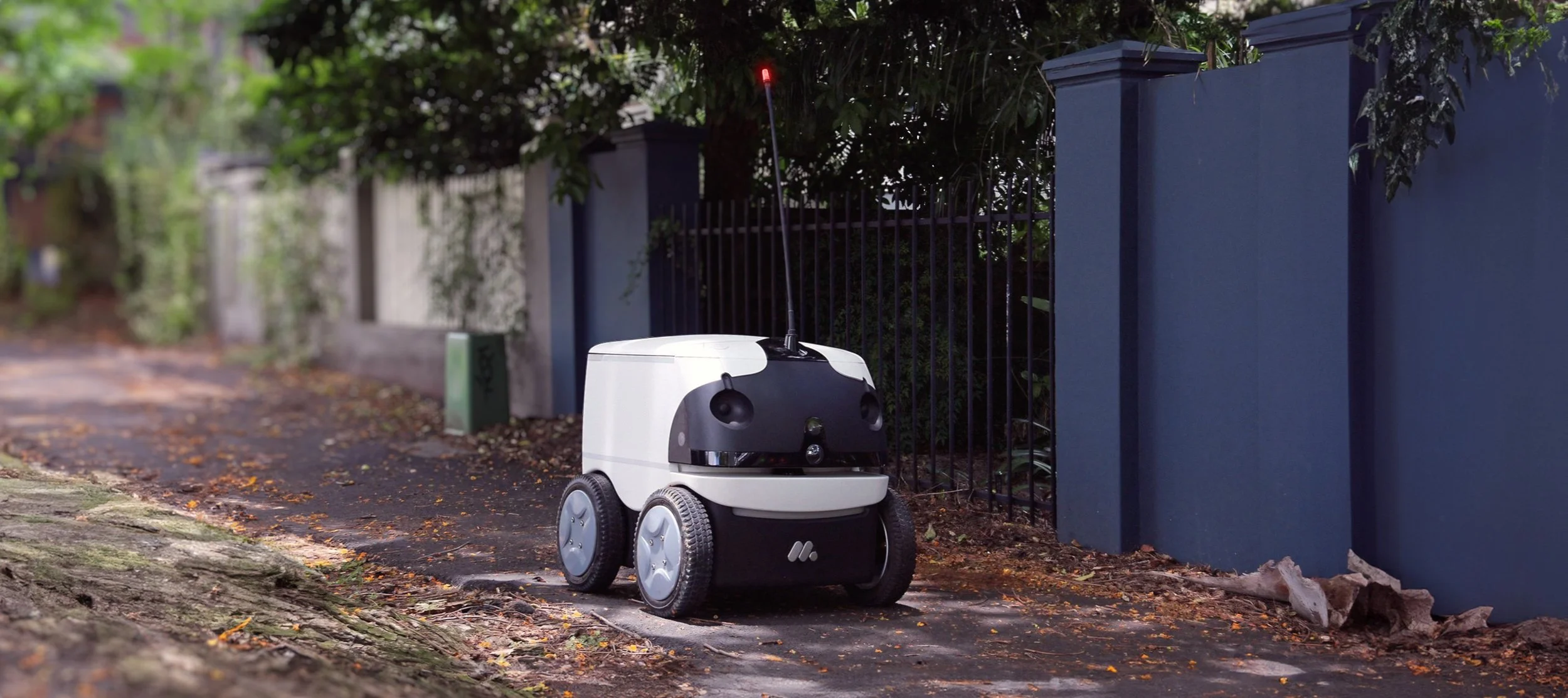 Marathon Autonomous Delivery Robot | Design + Industry