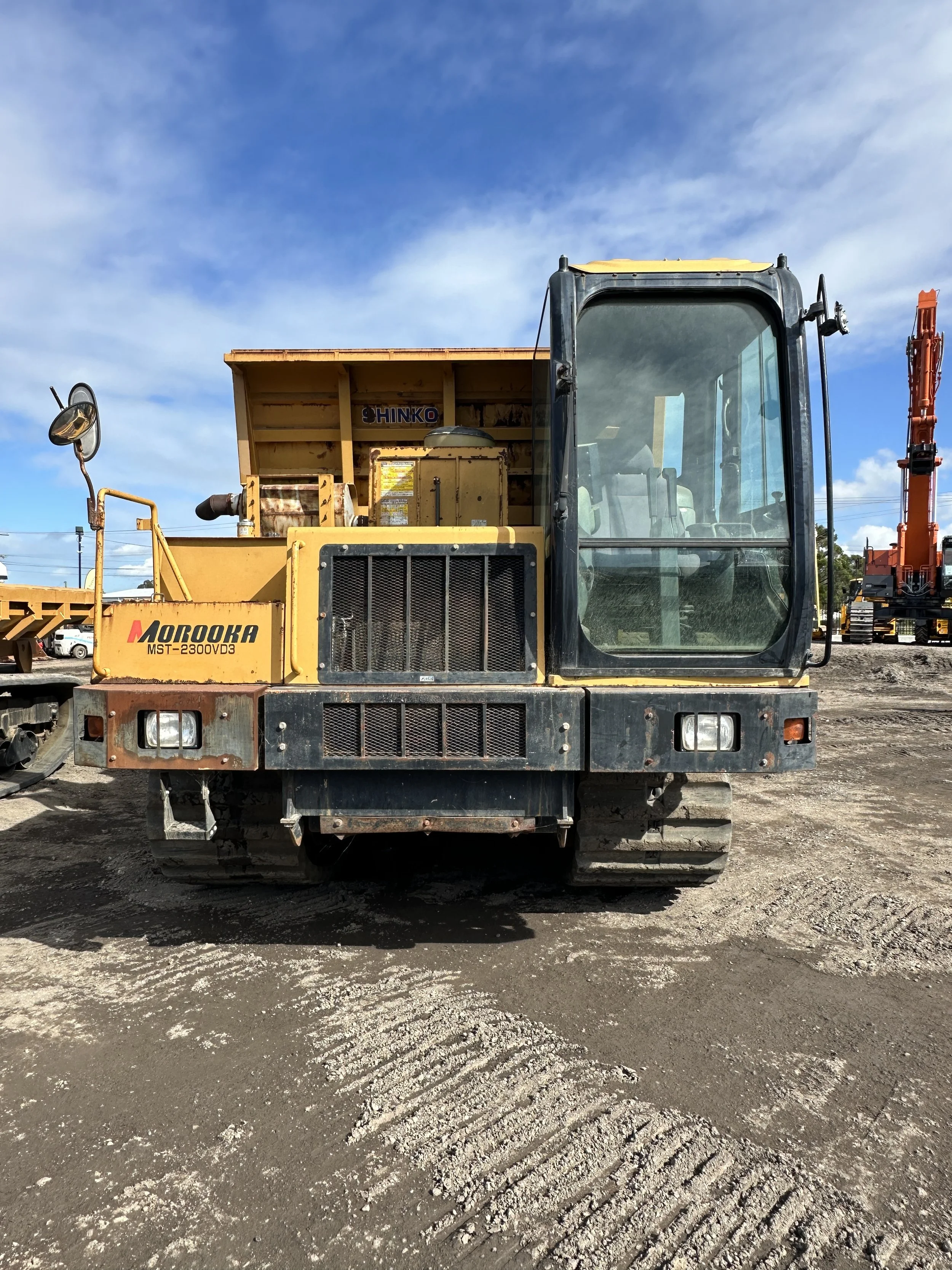 Morooka MST-2300VD, MST2200VD $150,000 + GST Hitachi CG11 Track Dumper ...