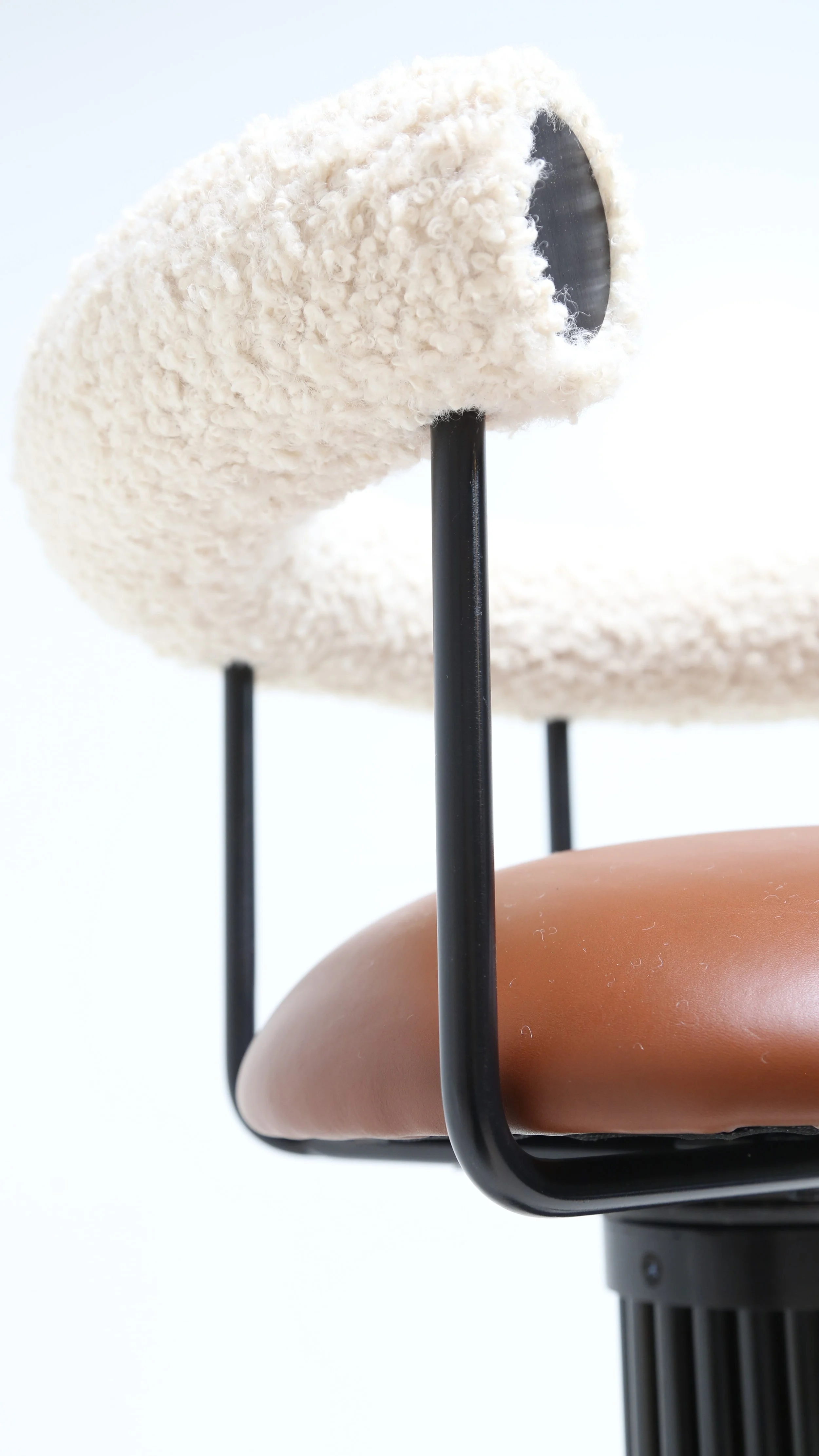 INGA STOOL - COLUMN — STEPHEN COOMBS