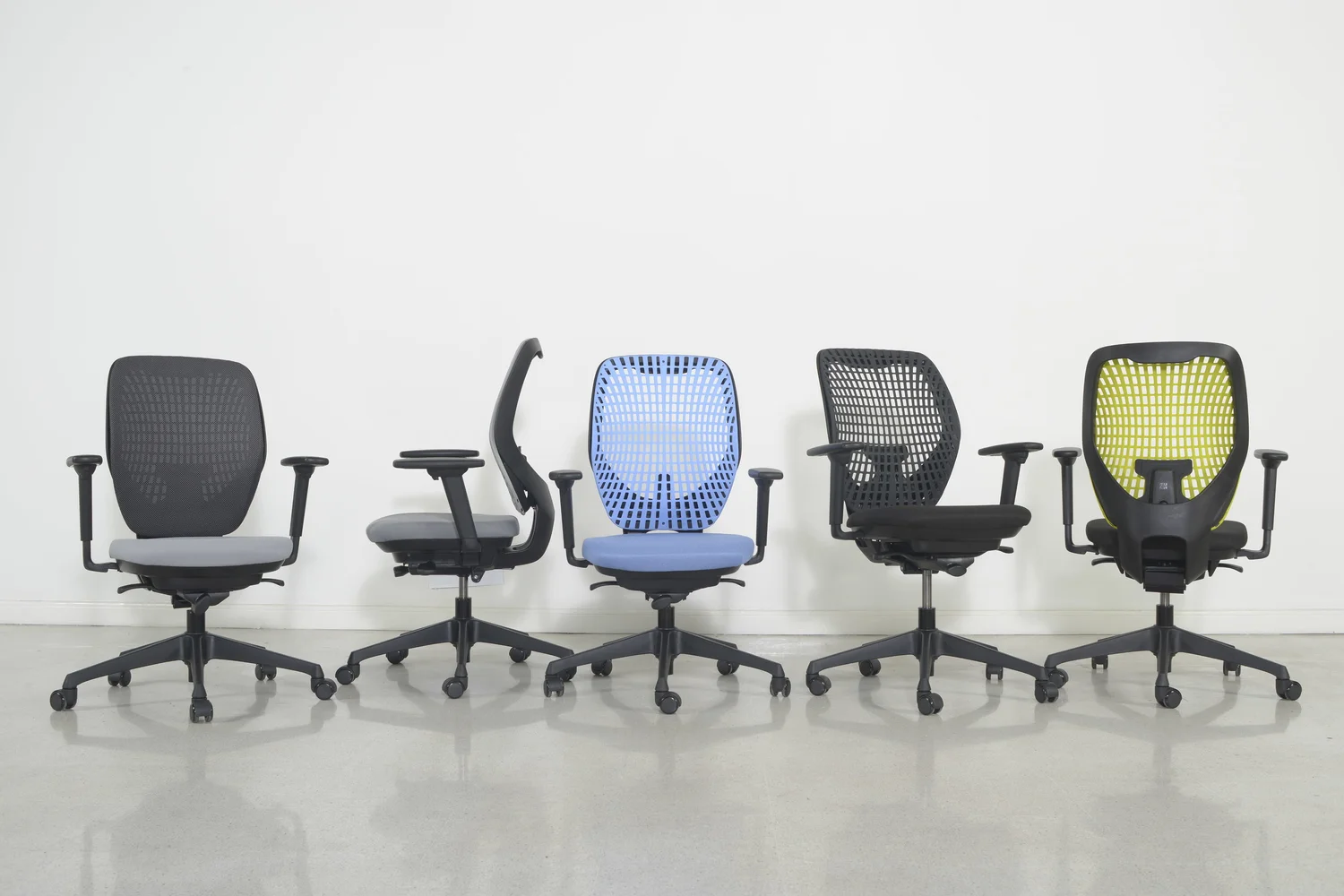 MUMA Task Chair — Curve ID