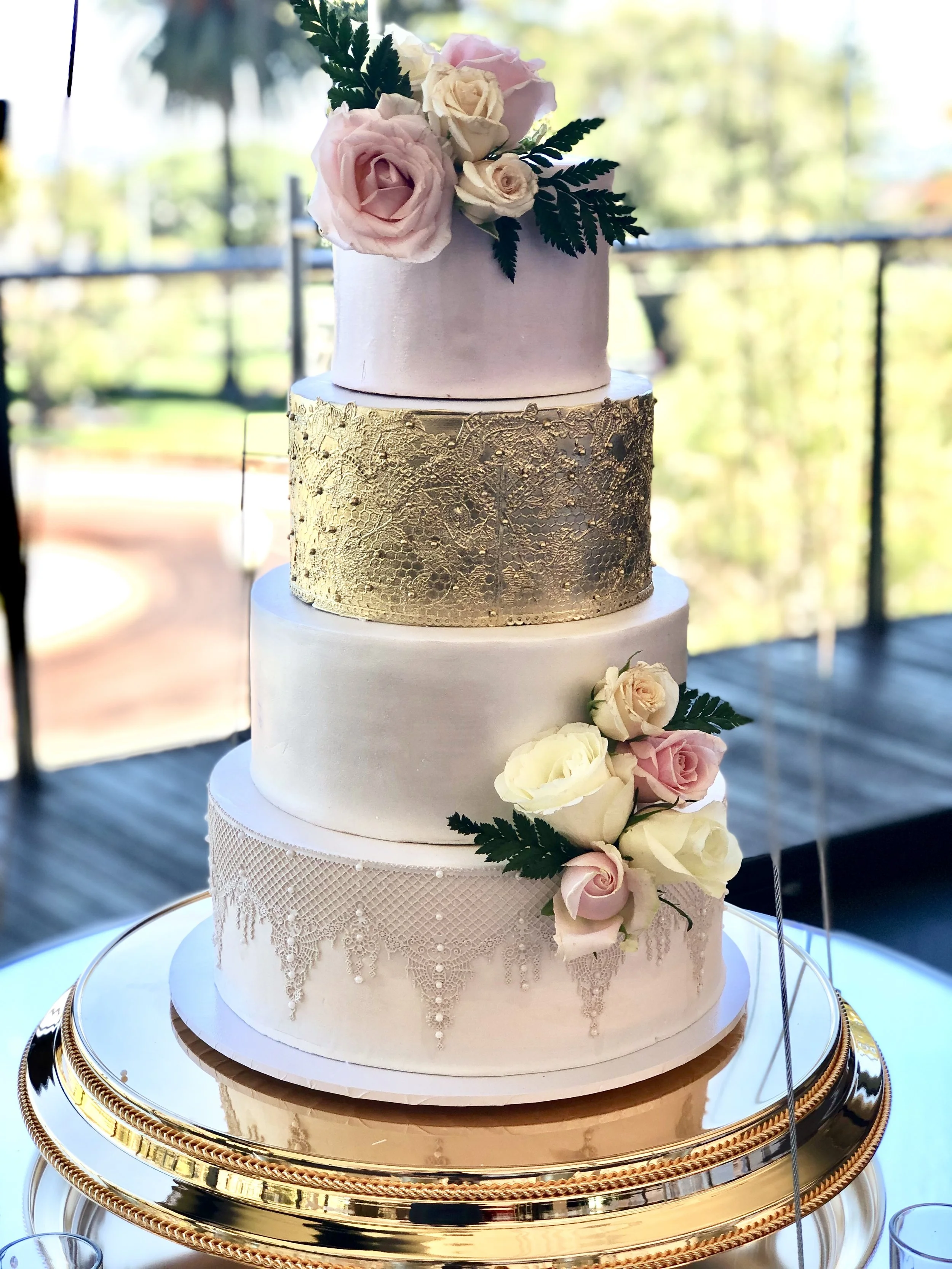 Perth Cake Date | Wedding Cakes | Birthday and engagement cakes ...