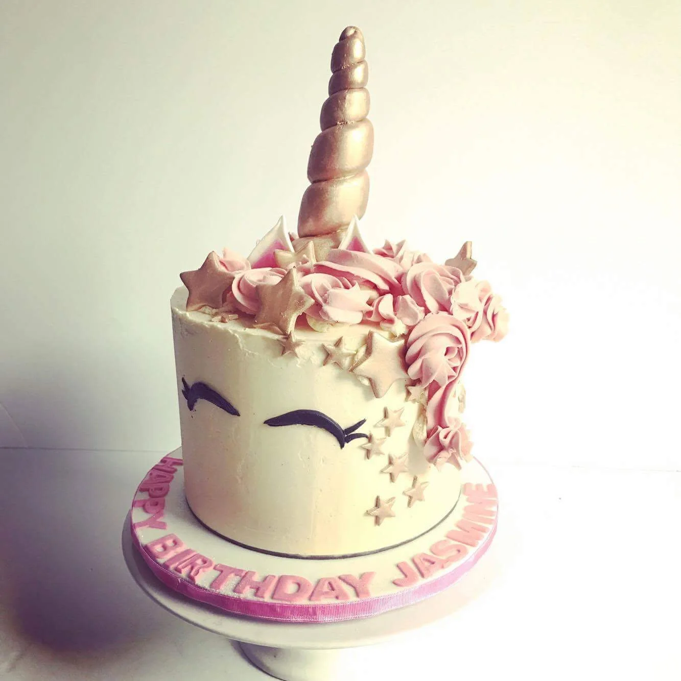 Perth Cake Date | Wedding Cakes | Birthday and engagement cakes ...