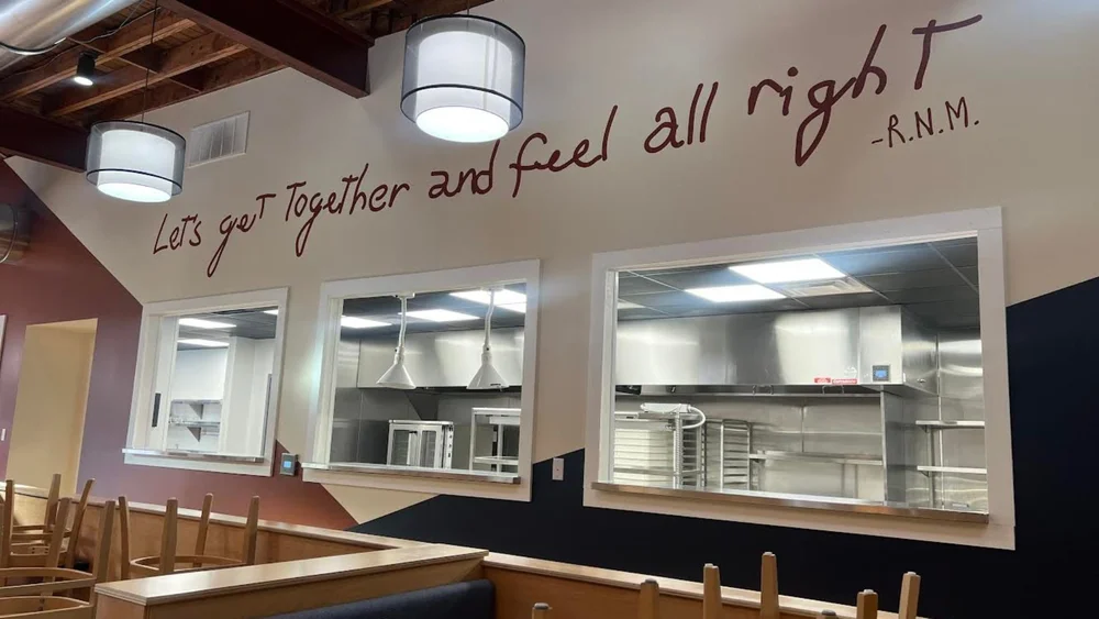 COLLEGE HILL — Catch-a-Fire Pizza