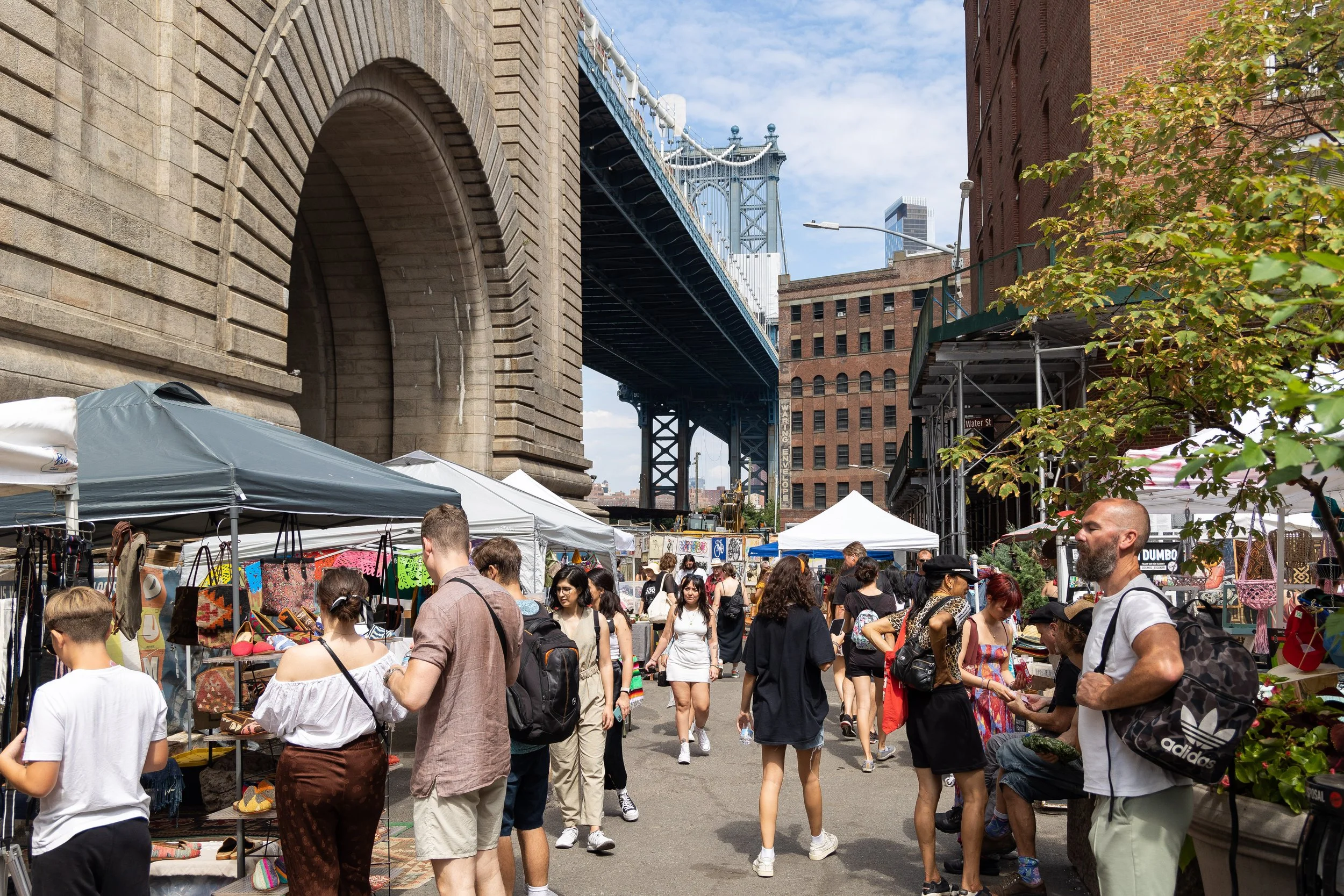 Brooklyn Flea – About