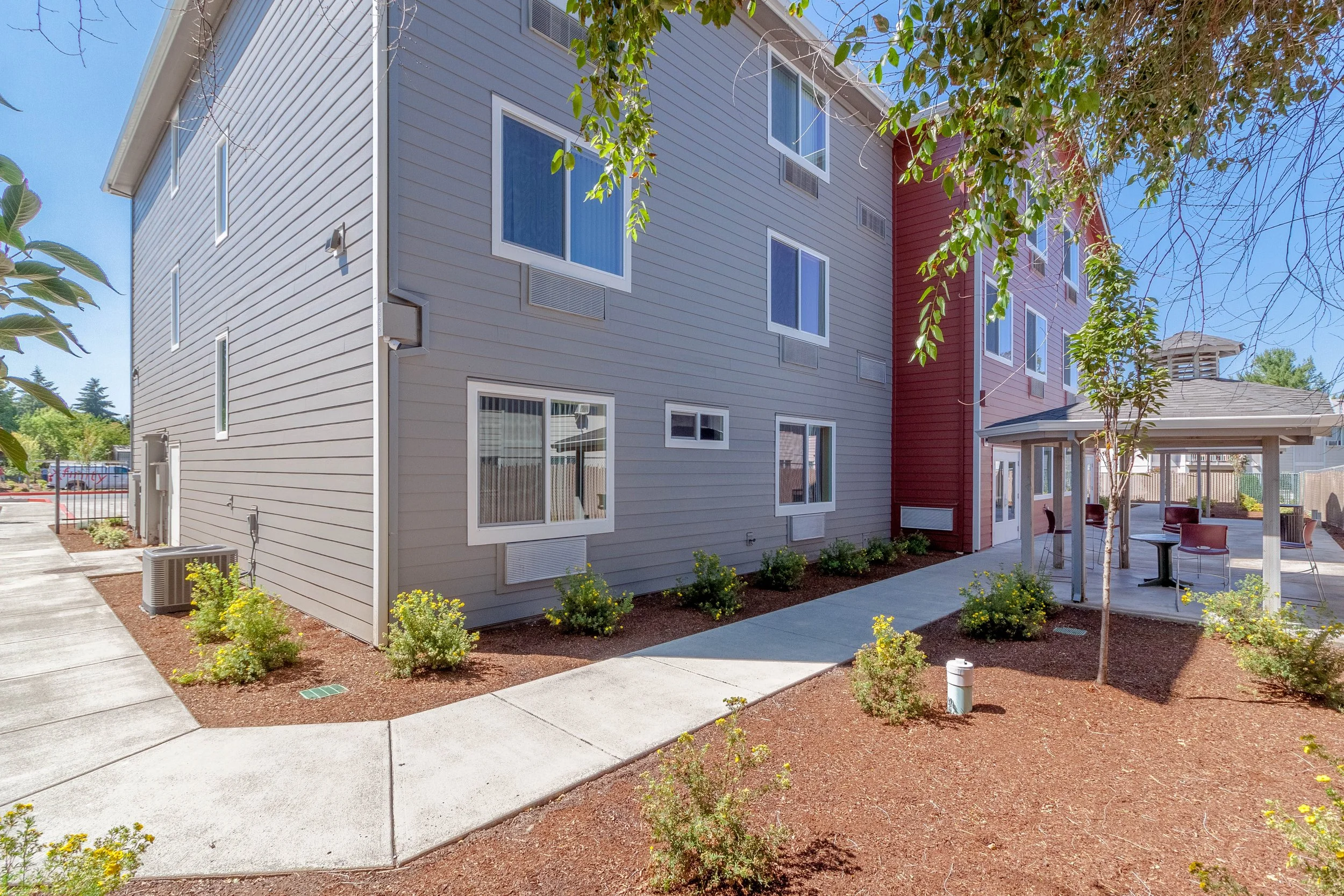 Redwood Crossings — Salem Housing Authority