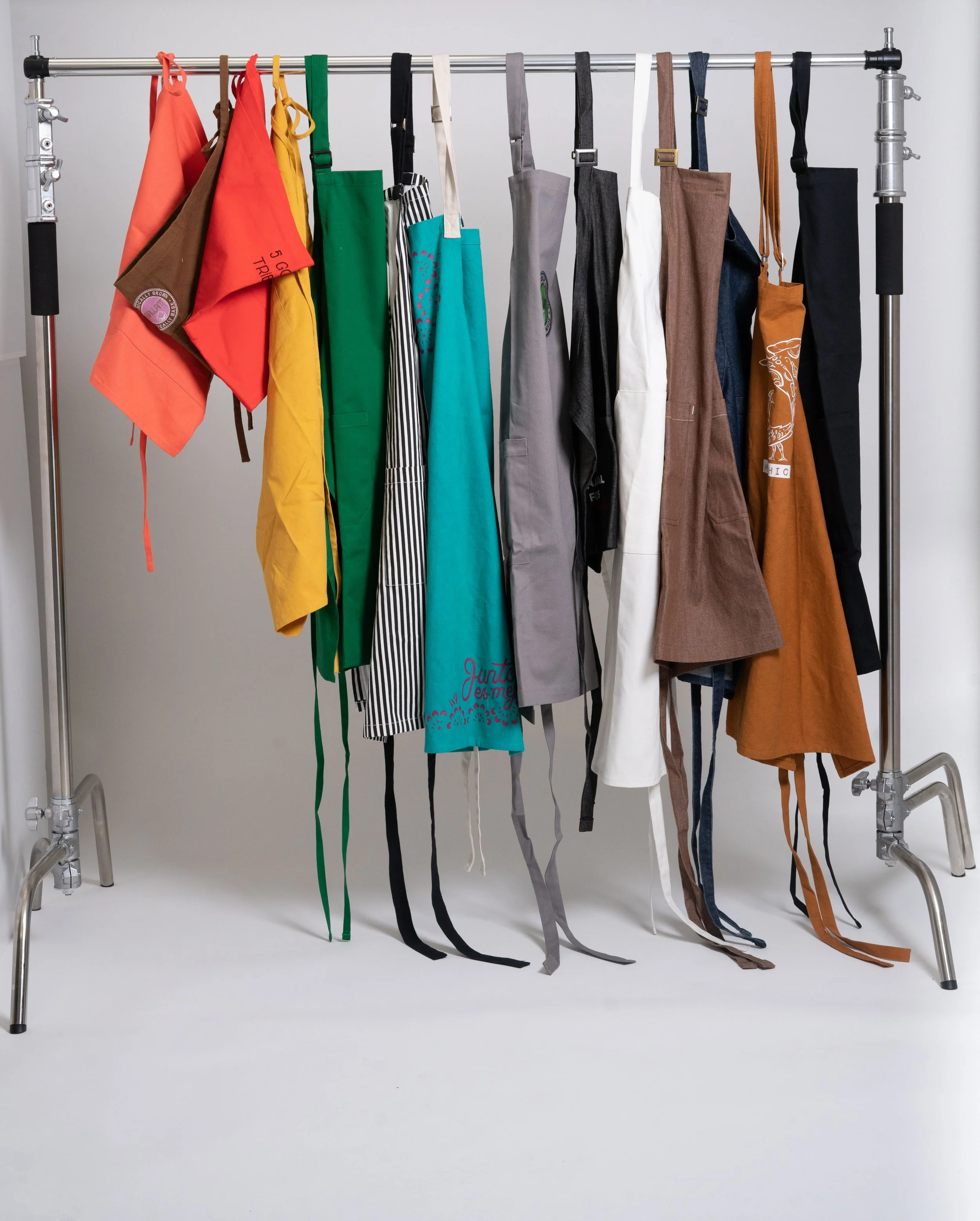 Need aprons and tea towels for your restaurant? Give ours a try!