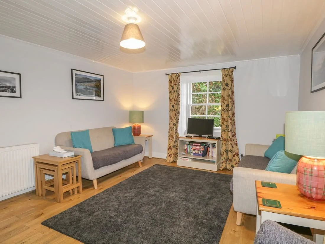 Craggan Cottage, Kyle Of Lochalsh, Highlands — Hand Picked Secluded ...