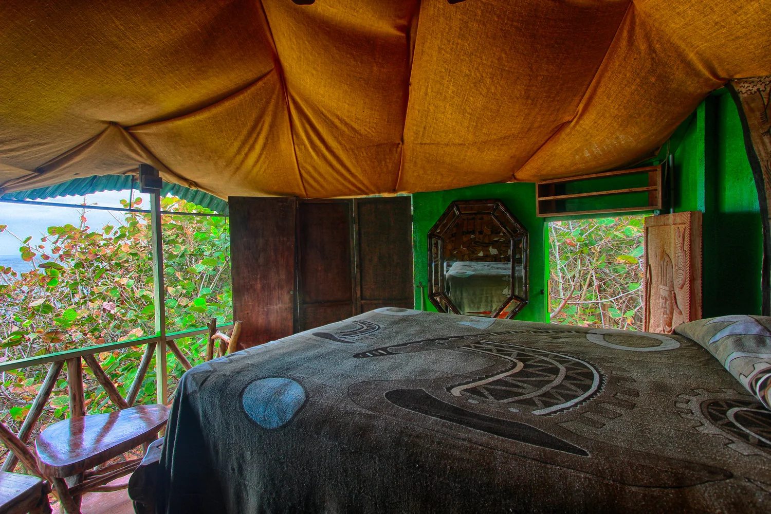 Great Huts Resort - Paradise On The Edge