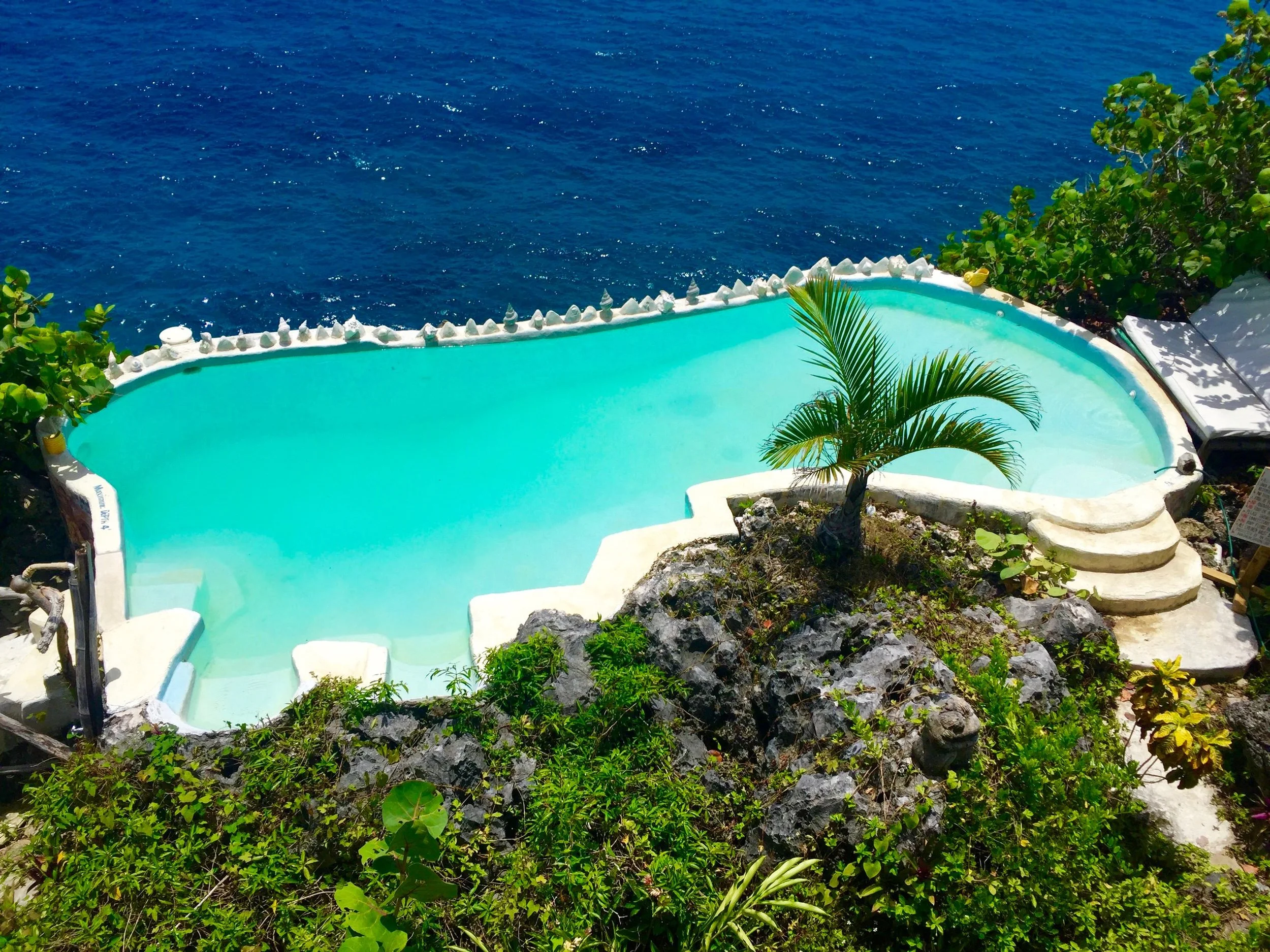 Great Huts Resort - Paradise On The Edge