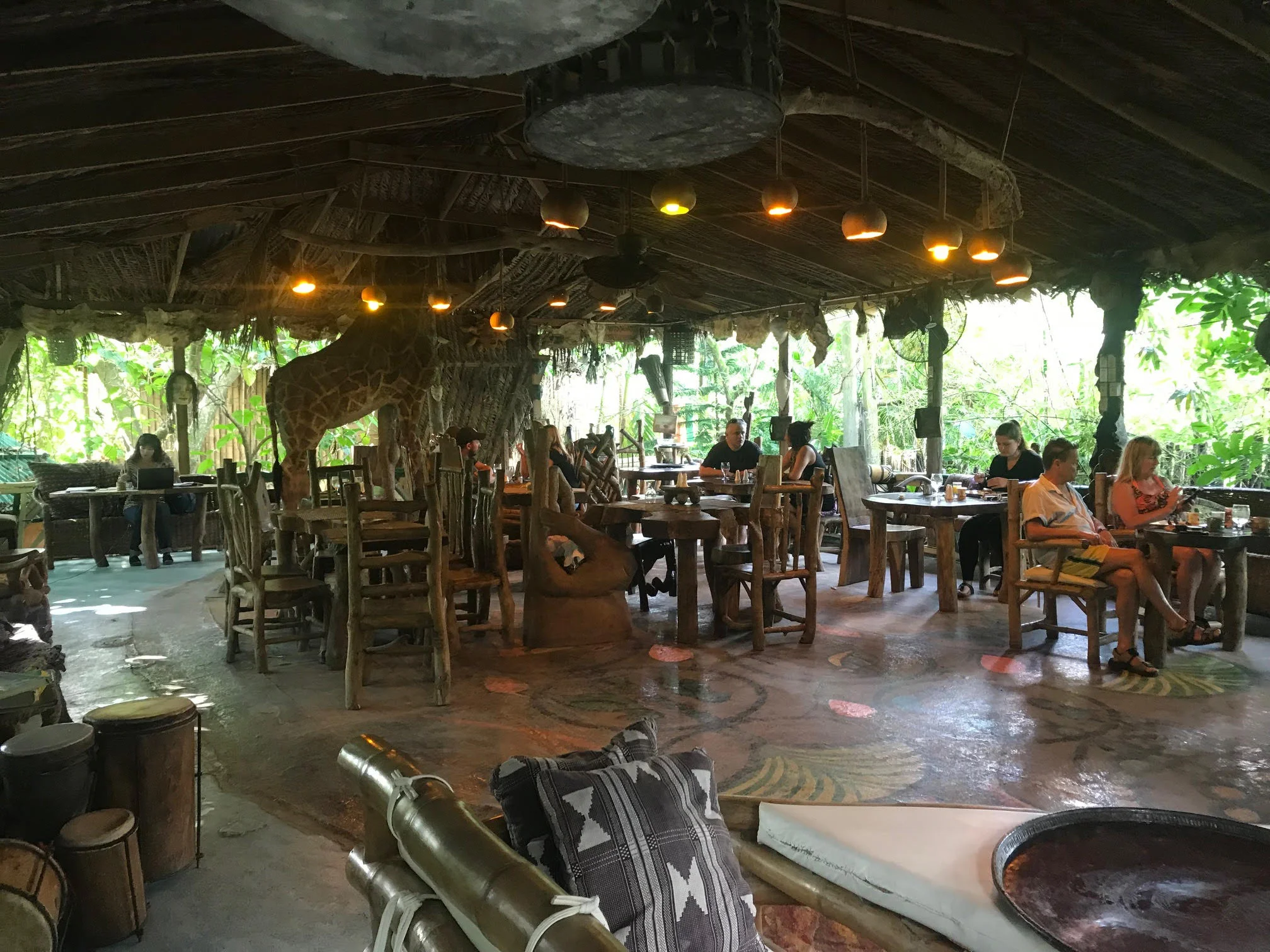 Great Huts Resort - Paradise On The Edge