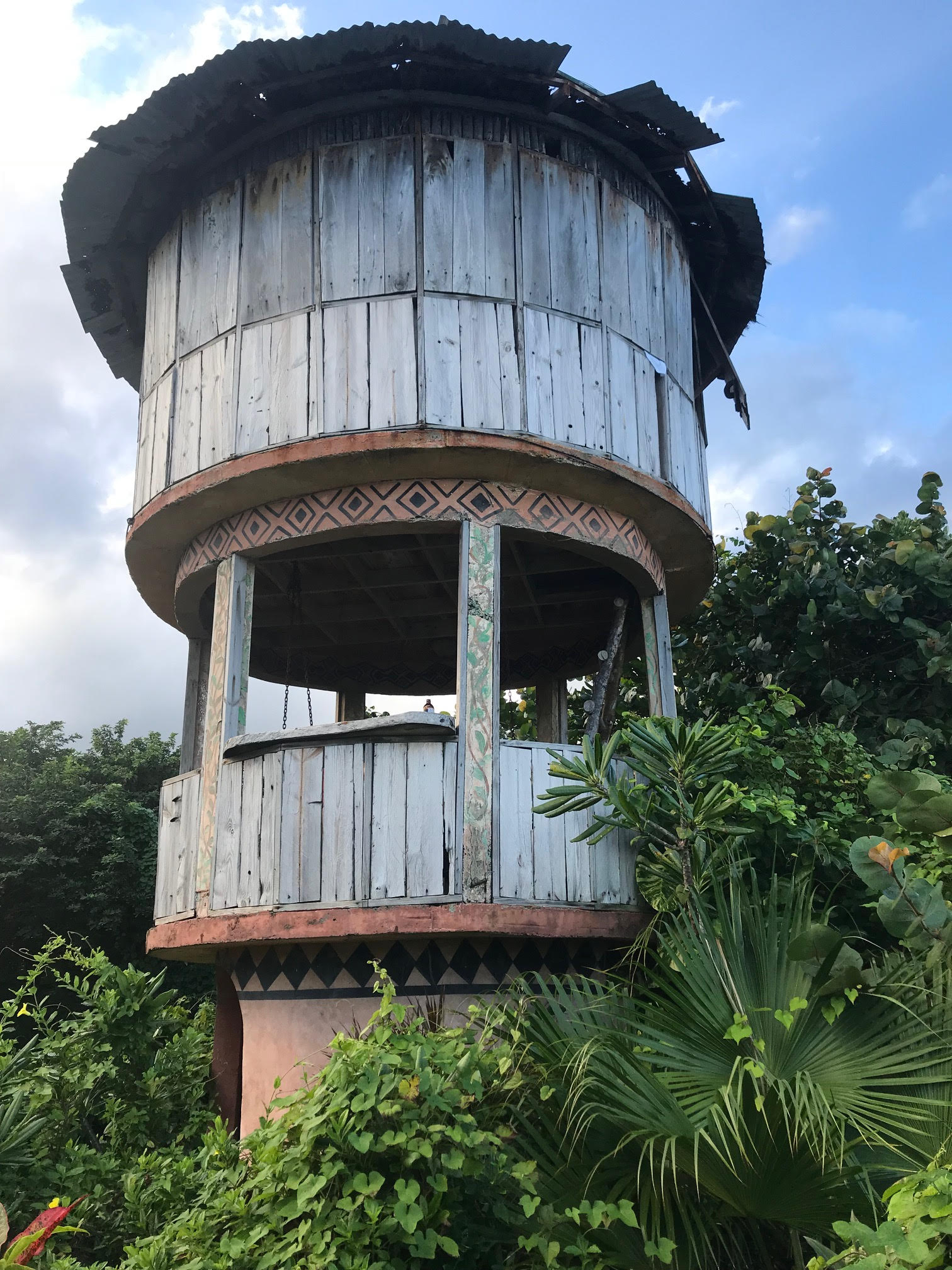 Great Huts Resort - Paradise On The Edge