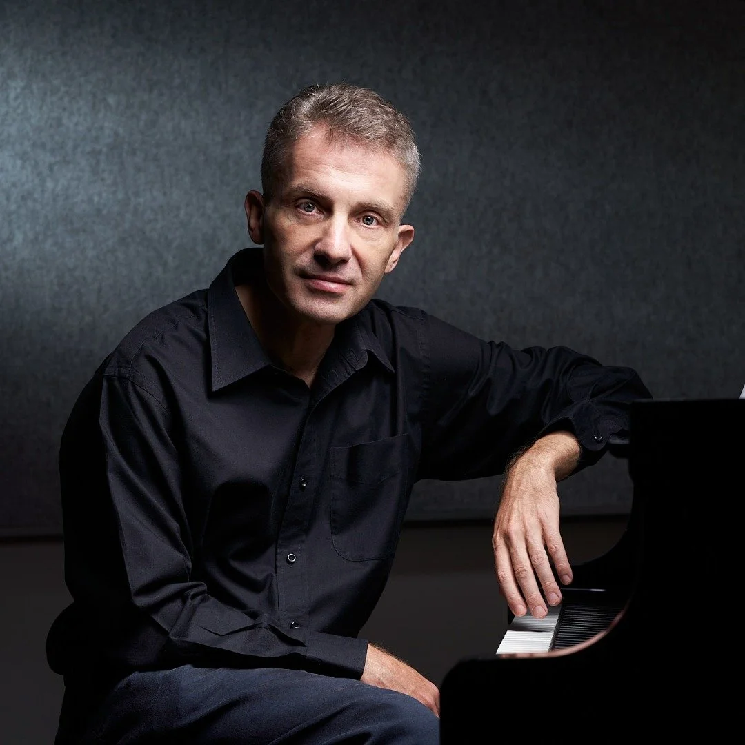 Robert Costin - teacher, organist, and harpsichordist