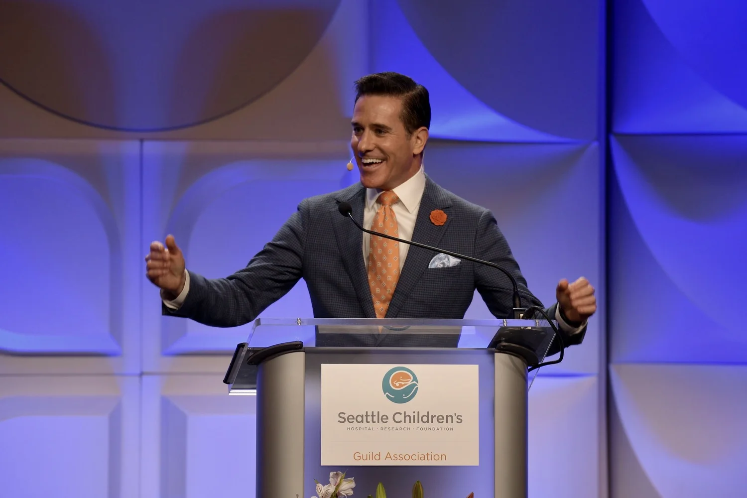 Auctioneer/MC — Matt Lorch