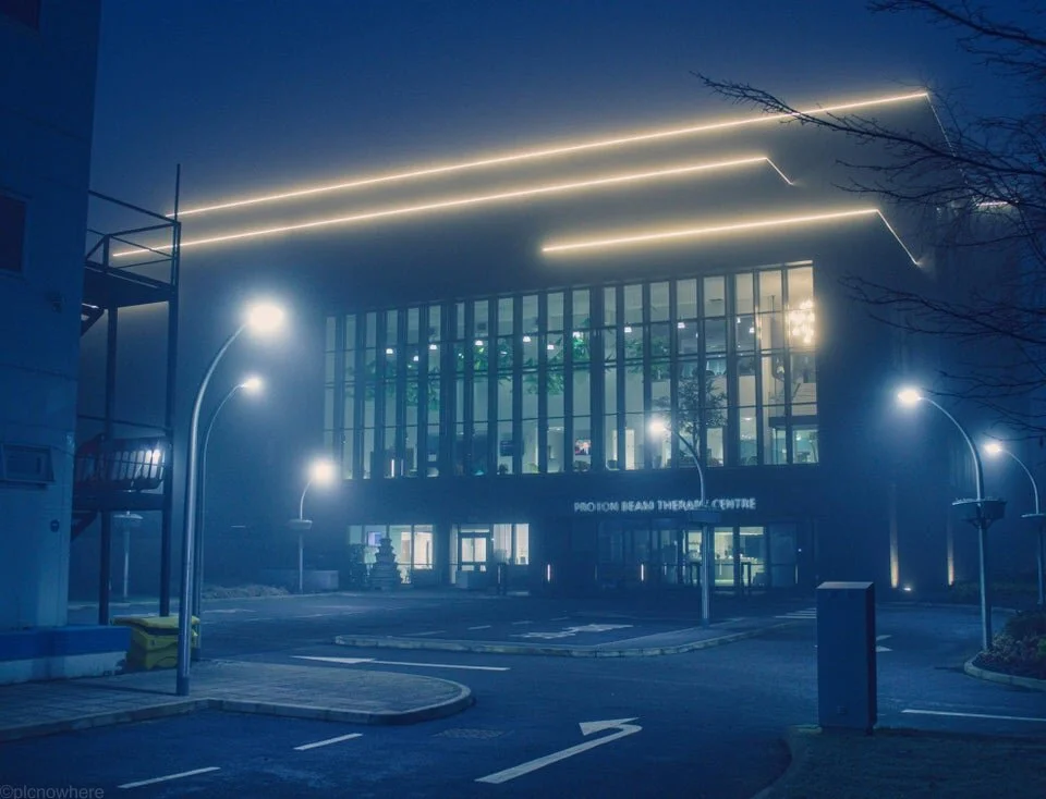 LIMINAL SPACES - LOST IN UNKNOWABLE LONELINESS OF MODERN ARCHITECTURE ...