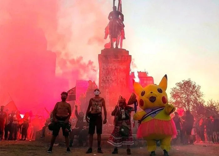 The Otaku Revolution: How Anime and Manga Transformed Protests in Chile ...