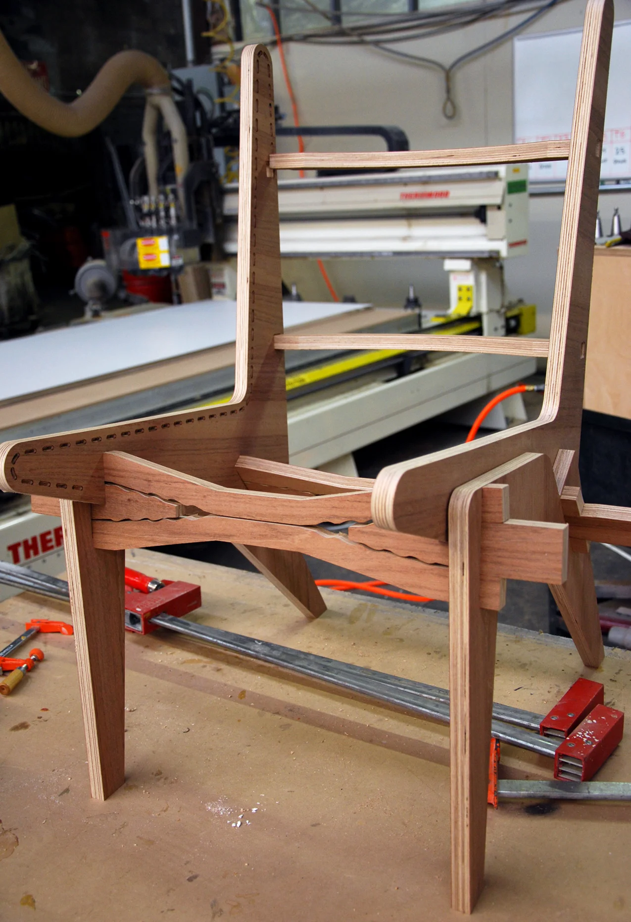 Pentagram Flat Pack Chair — Associated Fabrication
