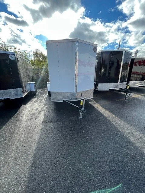 Remorques fermées — Remorques des Monts