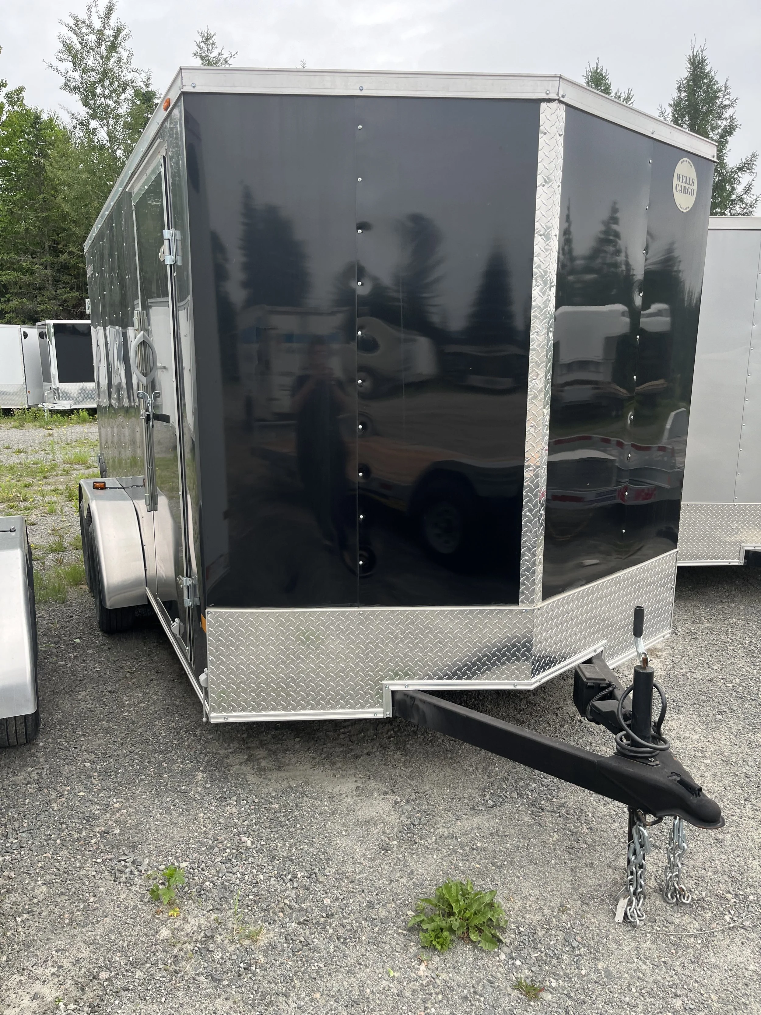 Remorques fermées — Remorques des Monts