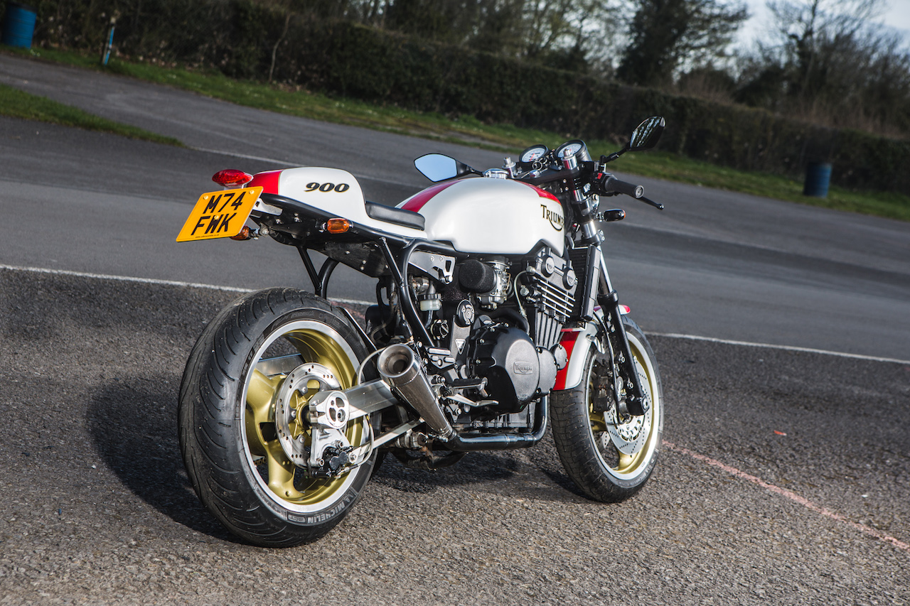 Triumph Tiger 955i Cafe Racer | Reviewmotors.co