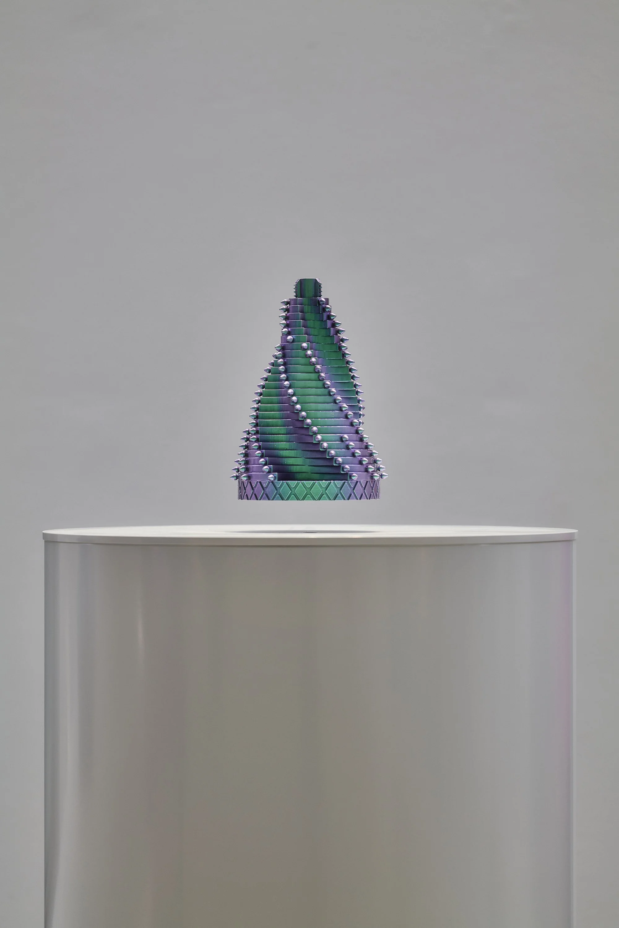 MONIRA AL QADIRI "CHAMELEON" 📷 — I DO ART