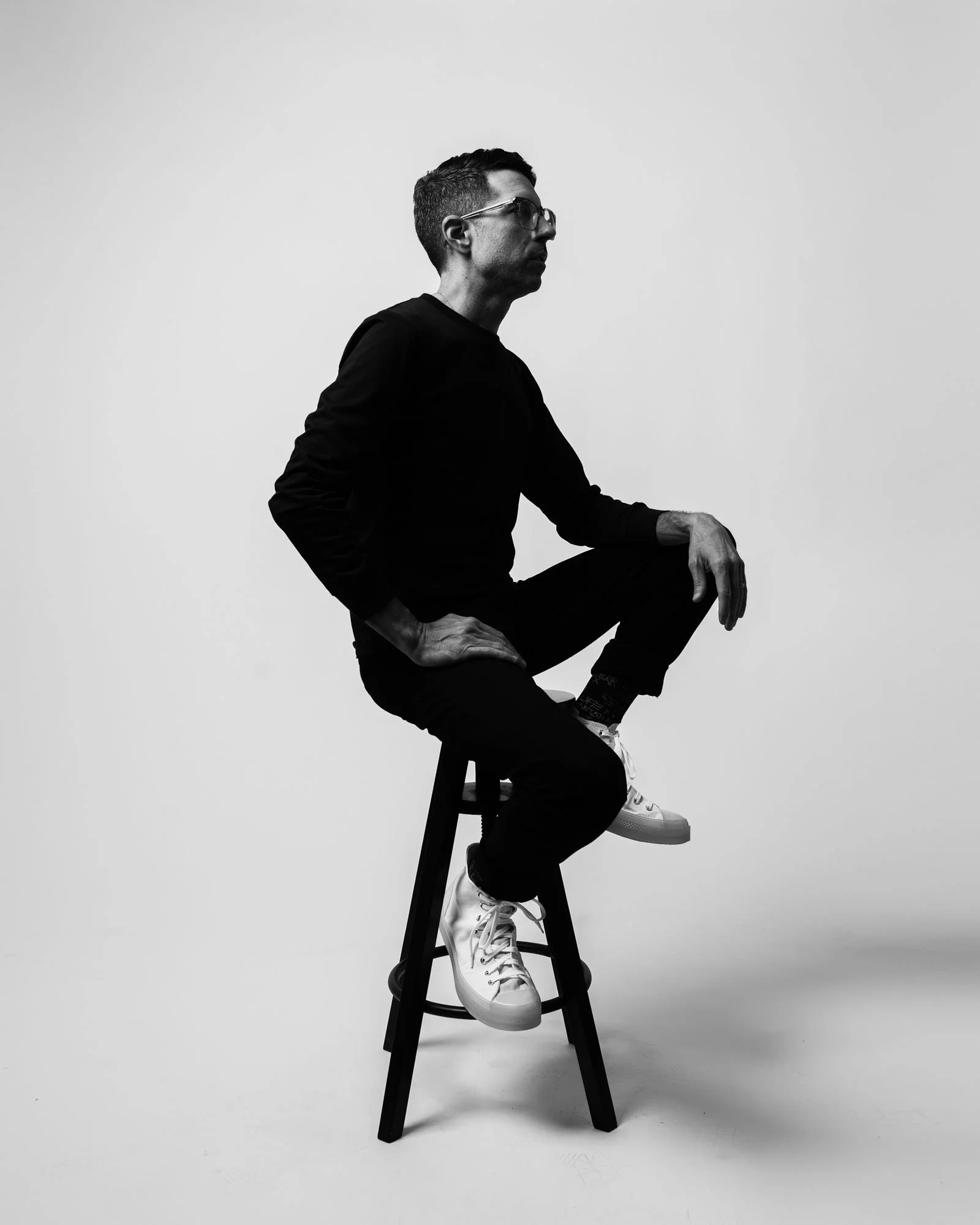 Biography — Mark Guiliana