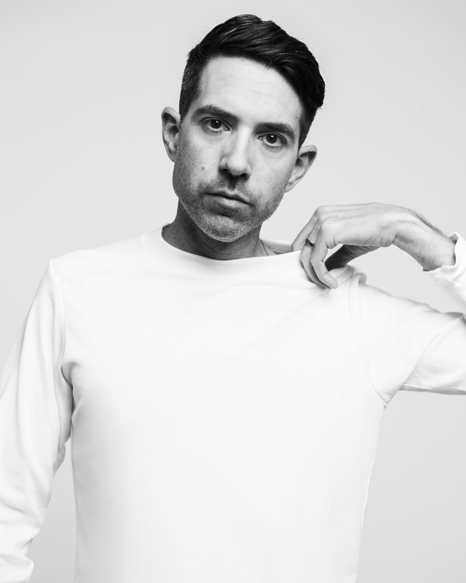 Biography — Mark Guiliana