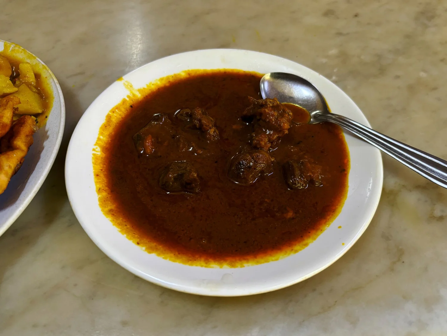 A Gourmand's Guide to Kolkata's Cabin Hotels — GOYA