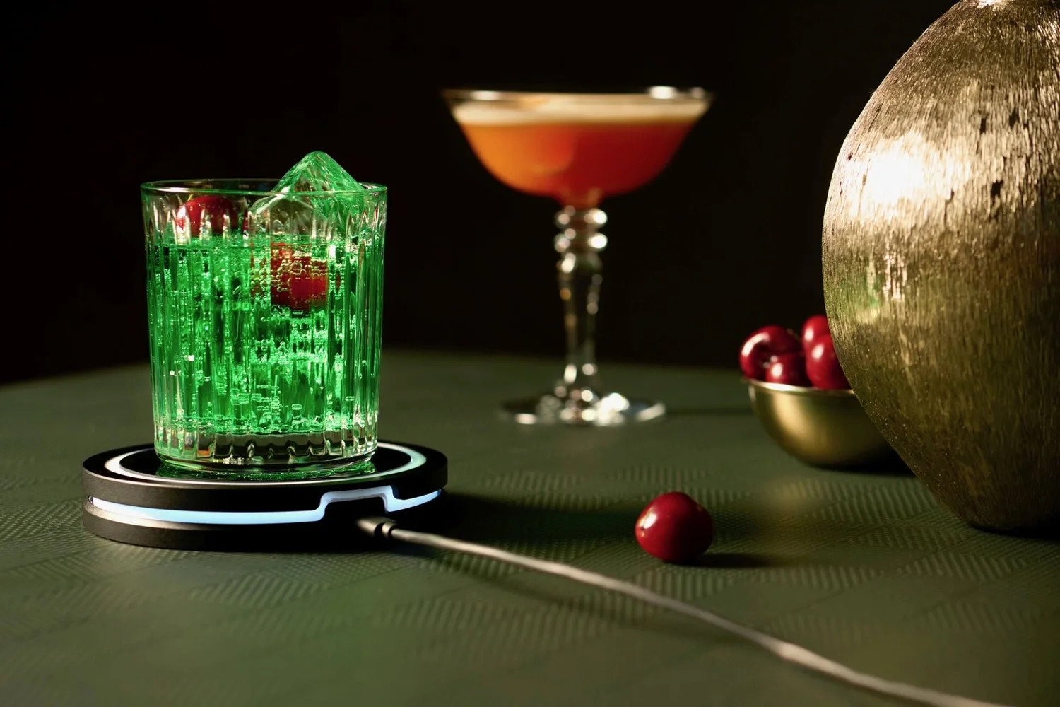 The Restaurant Roundup: A Waitering Race, Dining in Space, & Indian ...