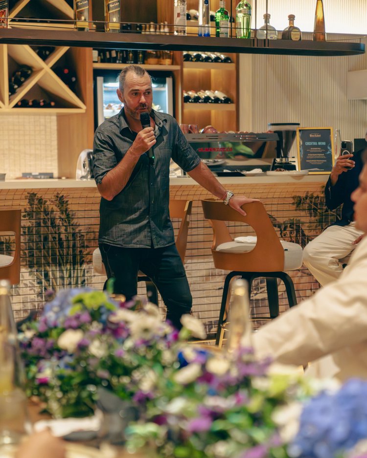 The Restaurant Roundup: A Waitering Race, Dining in Space, & Indian ...
