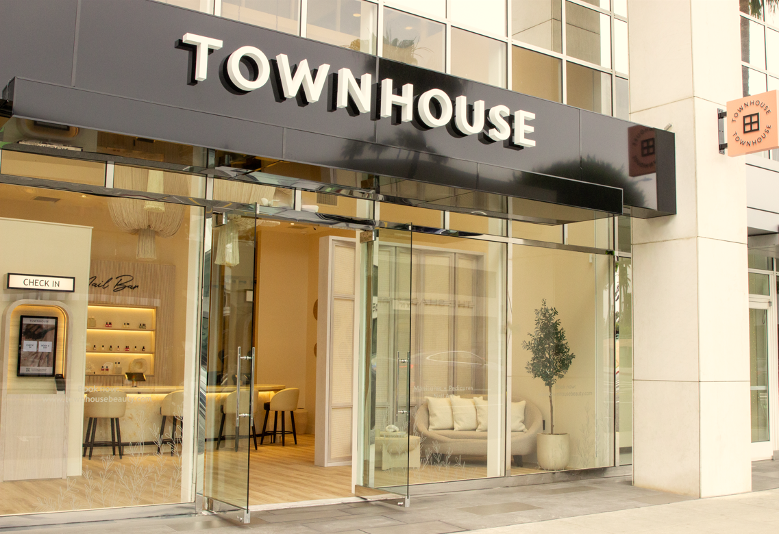 Townhouse NOW OPEN! in Beverly Hills — Glitz and Glam by Tiff - Fashion and Lifestyle