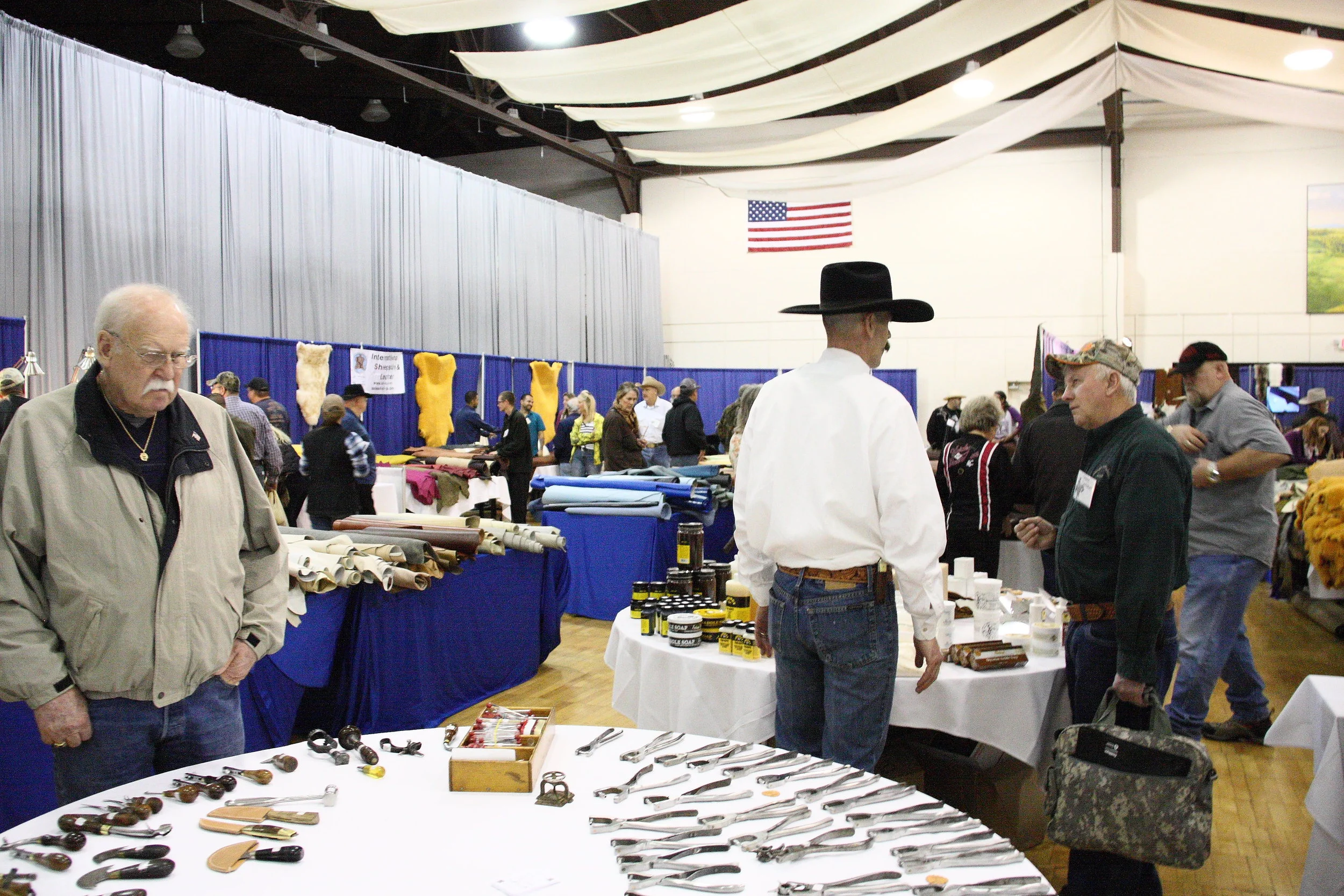 PHOT GALLERY — Pendleton Leather Show