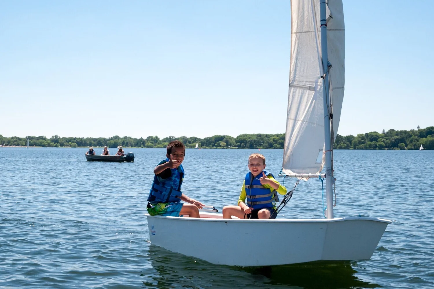 Youth Optimist (Ages 7-11) | Minneapolis Sailing Center
