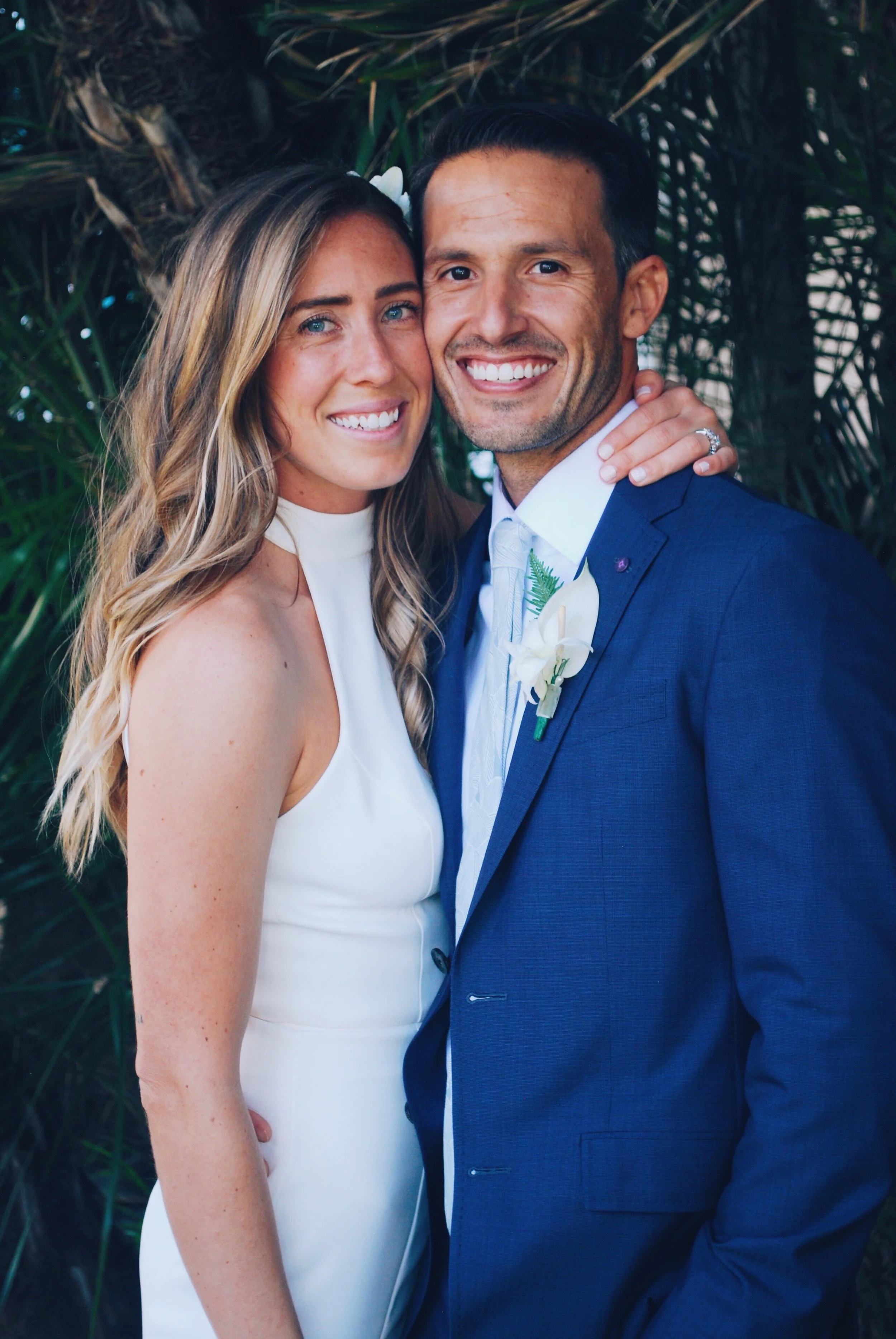 W E D D I N G S — Leis By Leilani