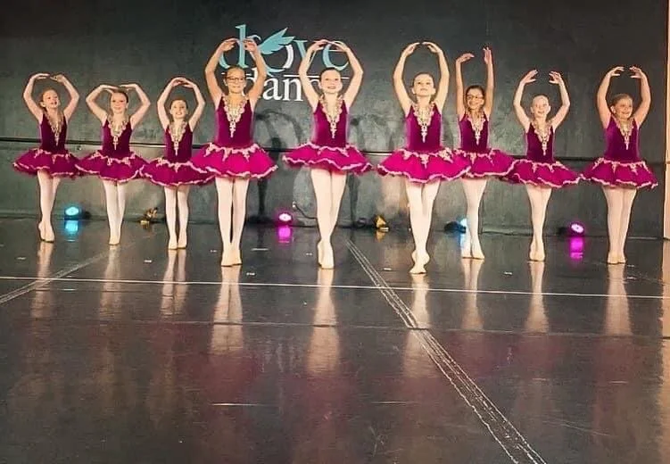 Dove Dance School