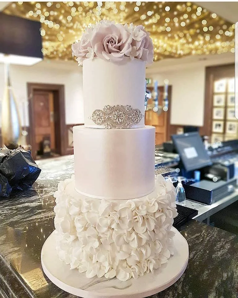 Three Floor Cake Design | Viewfloor.co