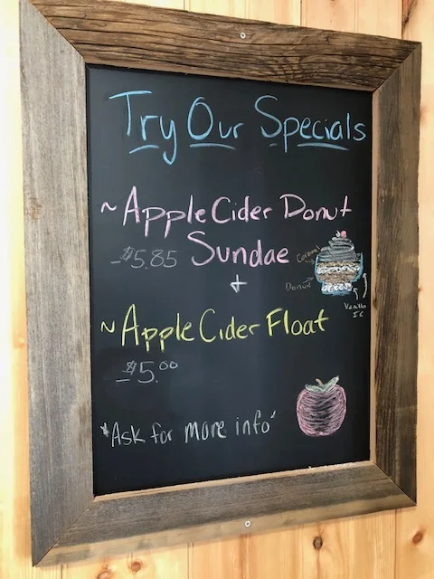 The Apple Farm Stand @ Stonegoose Farms