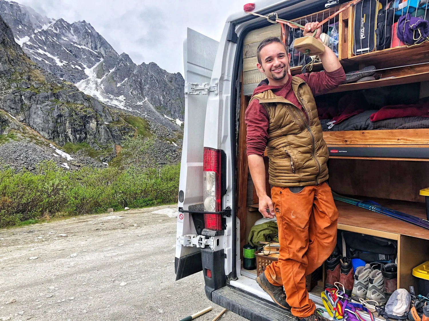 A Vanlife Minimalist Wardrobe for Men — Always the Adventure