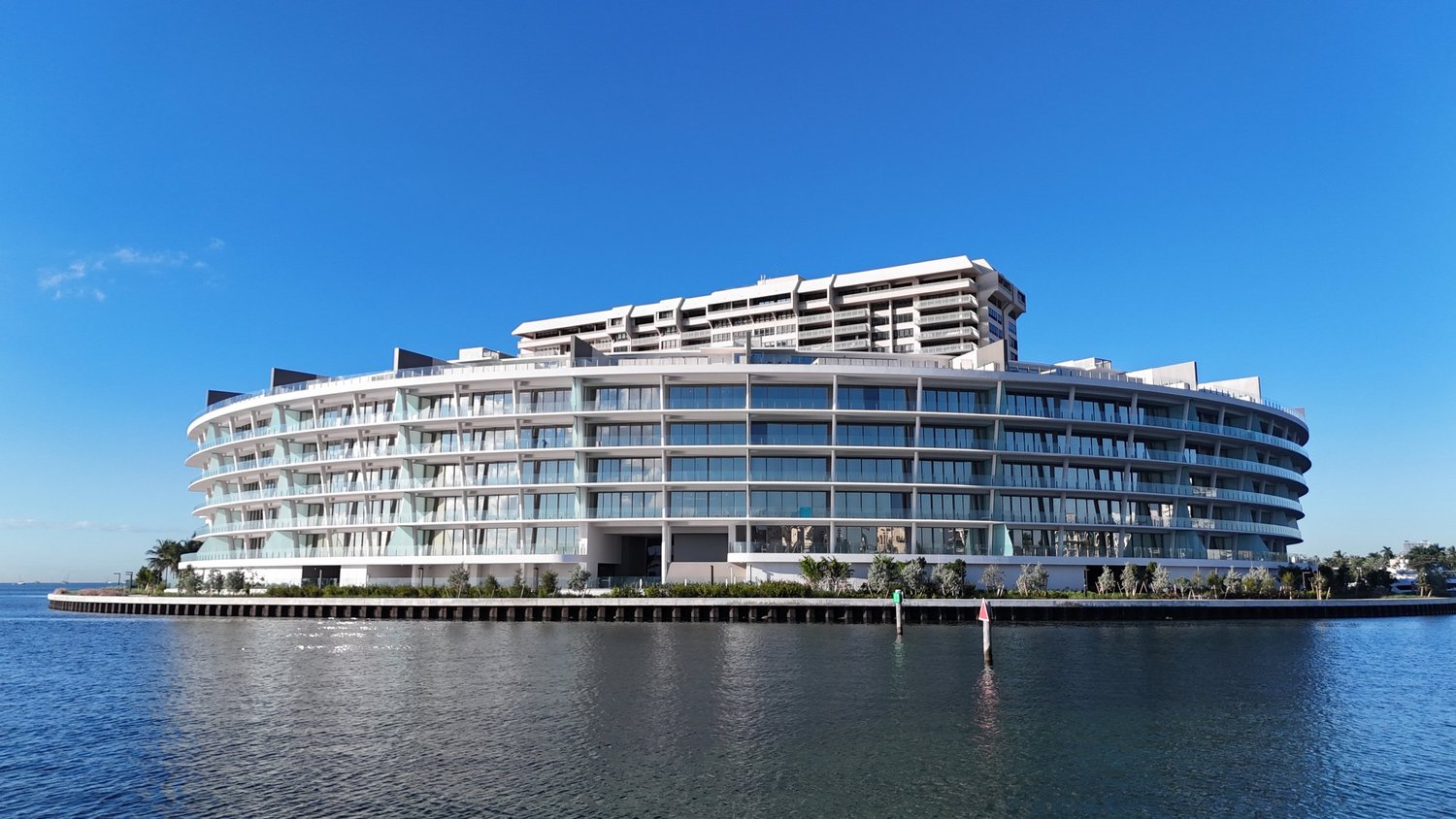 Ugo Colombo's CMC Group Completes Vita at Grove Isle in Coconut Grove ...