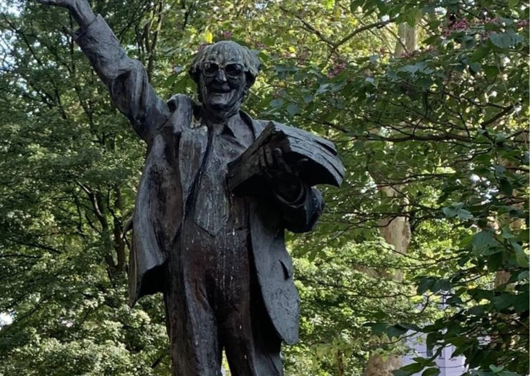 Humanist Walking Tours in the UK — Go Jauntly