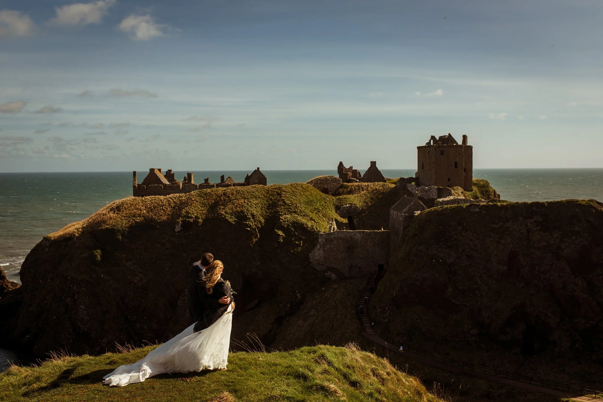 Scottish Elopement Photography | Dunnottar Castle | Zoe + Sam