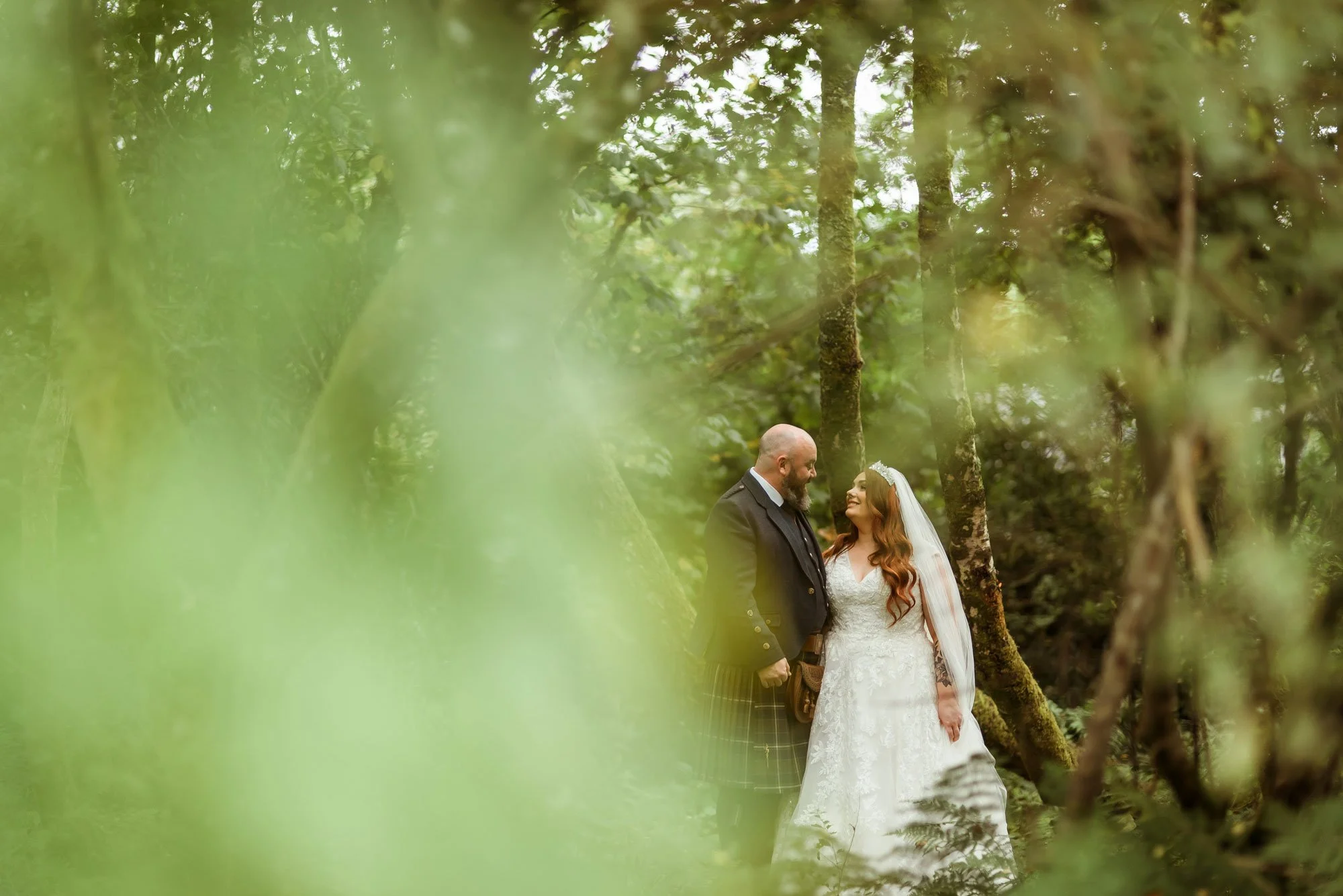 Cruin Wedding Loch Lomond | Natural Wedding Photography | Lindsay ...