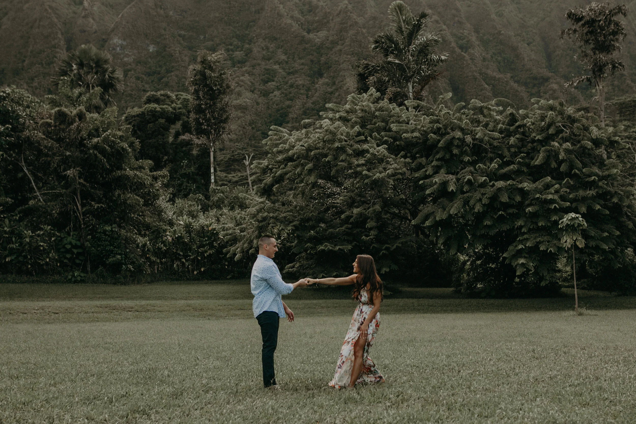 Melanie + Ty | Oahu Engagement Session | Hawaii Elopement Photographer ...