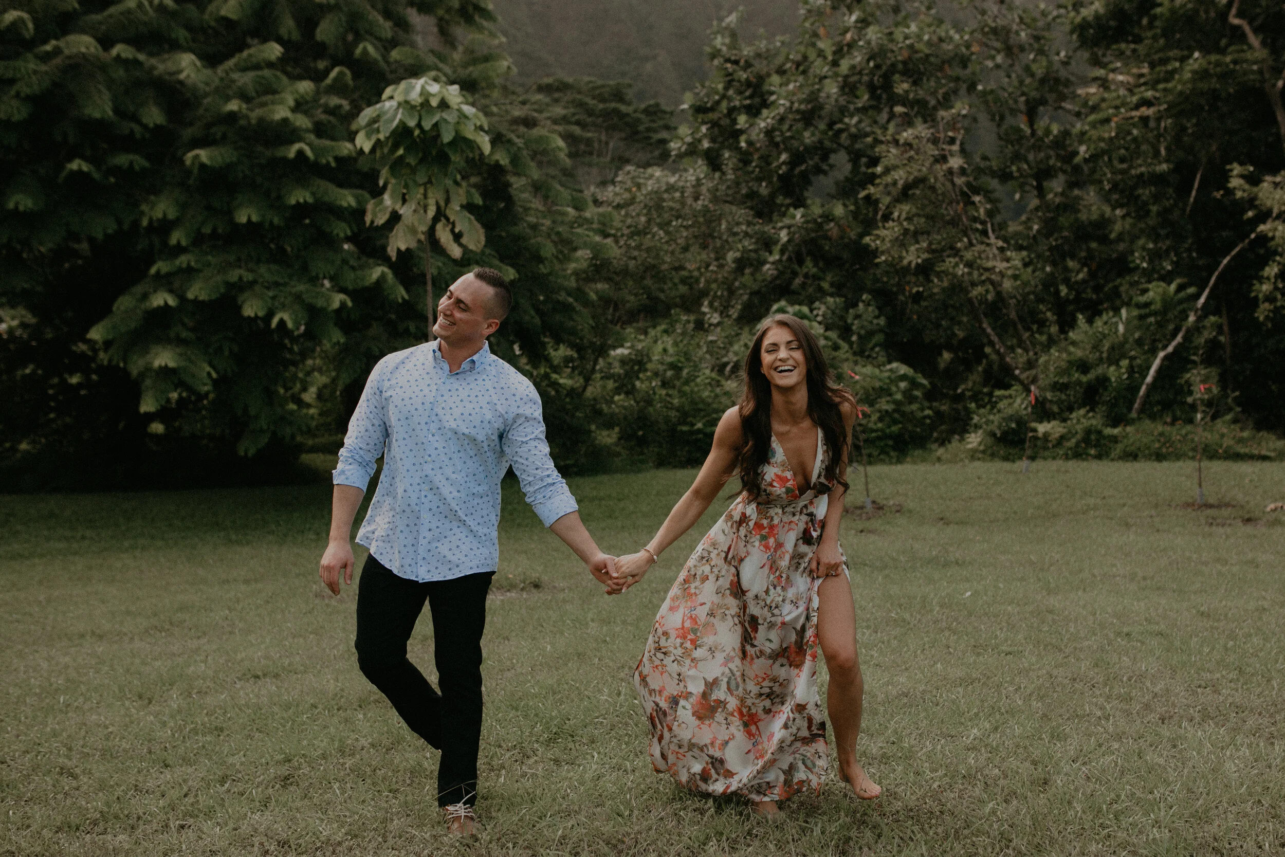 Melanie + Ty | Oahu Engagement Session | Hawaii Elopement Photographer ...