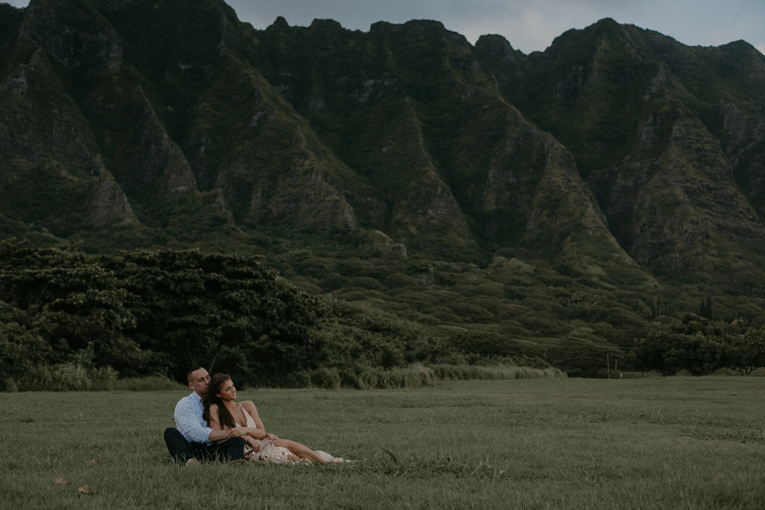 Melanie + Ty | Oahu Engagement Session | Hawaii Elopement Photographer ...