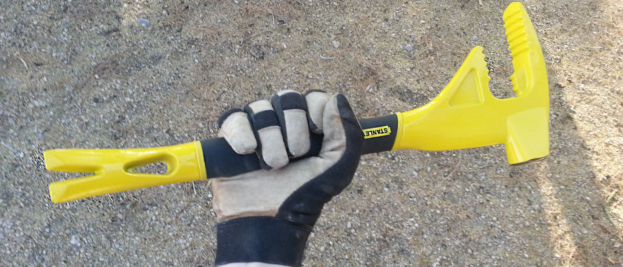 Review: Stanley Functional Utility Bar (FUBAR!) - a destruction love ...