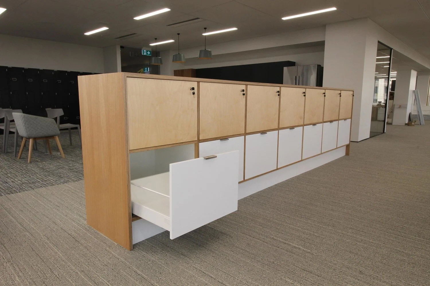 Laminate Lockers