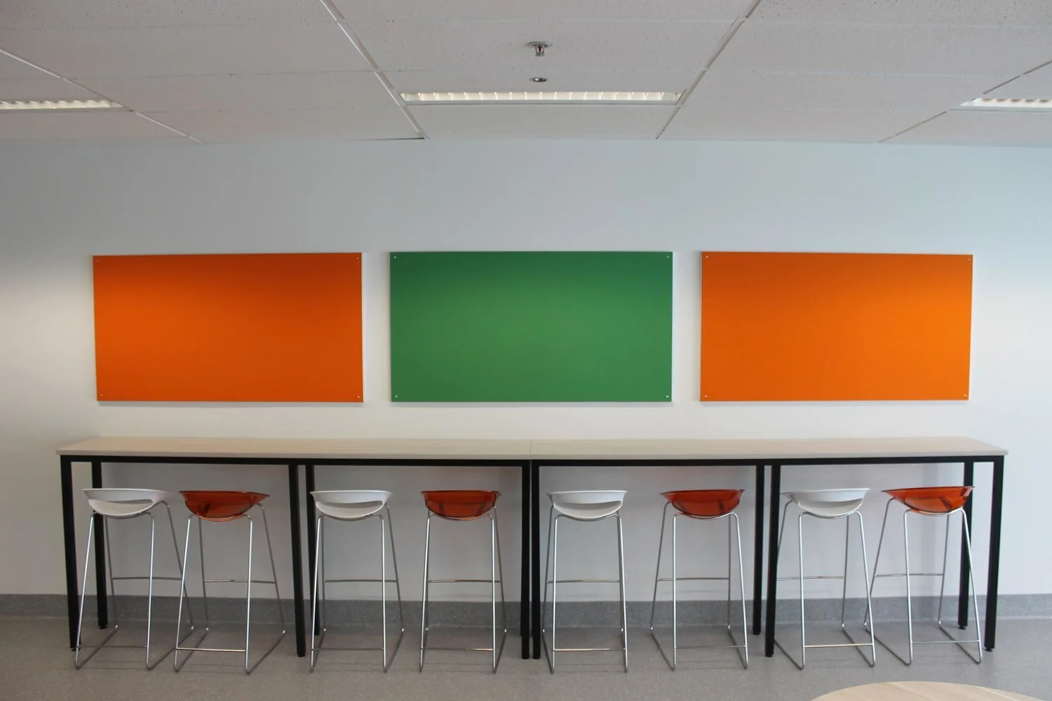 Bar Leaner Table NZ - Kube Bar Leaner | SmartSpace NZ