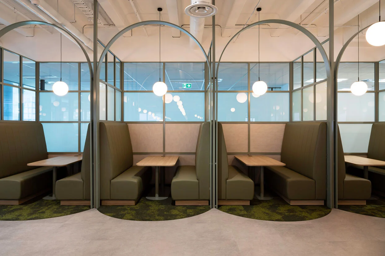 Built-in desk power outlets | SmartSpace Workplace Solutions